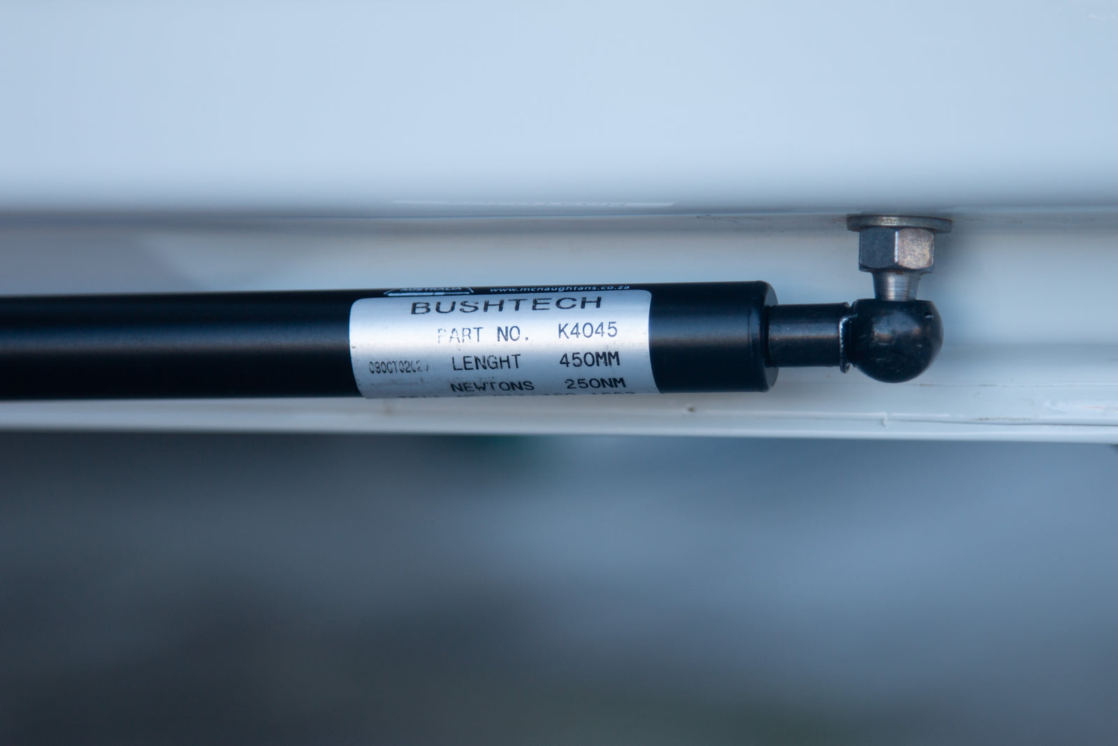 BUSHTECH Rear Tailgate Gas Strut (Jimny Models 2018-Current XL, GLX ...